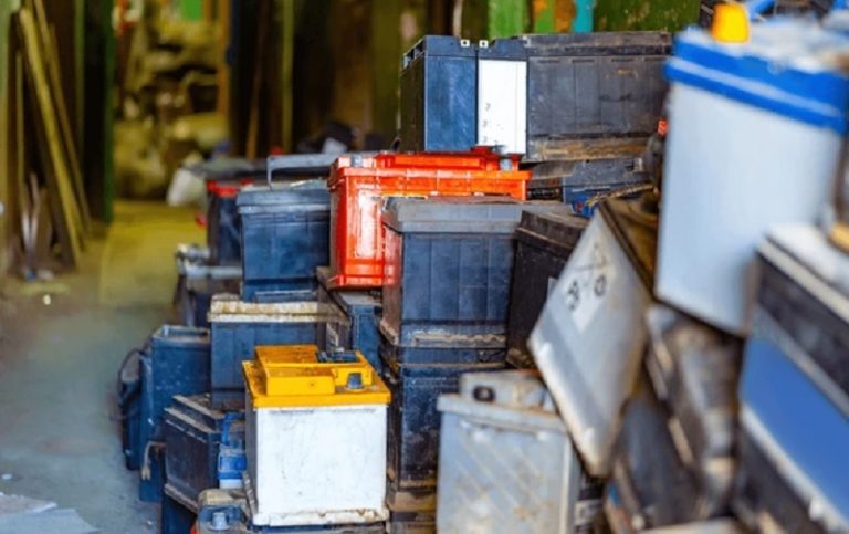 Jual Beli Aki Bekas | Terima Segala Jenis & Kondisi Aki Bekas